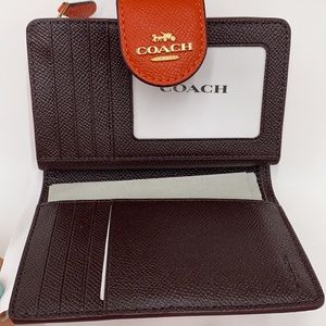 Coach | Bags | Coach Medium Corner Zip Wallet Gold Mango | Poshmark